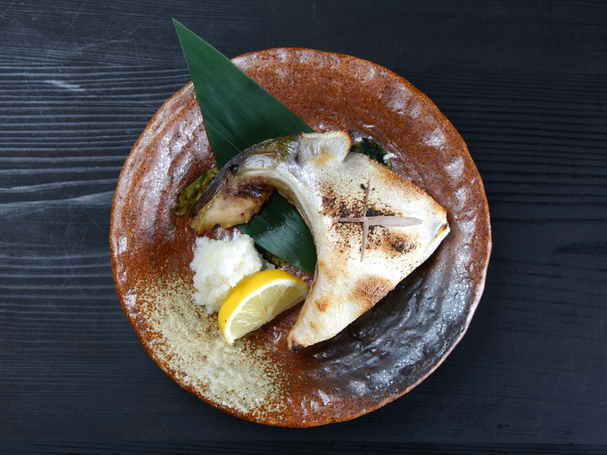 Hamachi Yellowtail Collar, Frozen – Goldfish Seafood Market